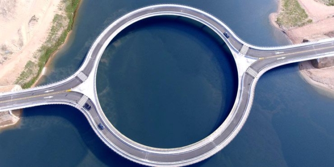 Why Architects Built This Road Bridge Circular Instead Of Straight ...