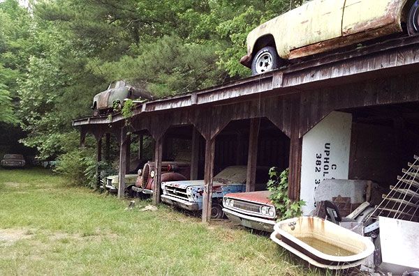Old Car City USA Is The World’s Largest Junkyard Museum - ThrottleXtreme