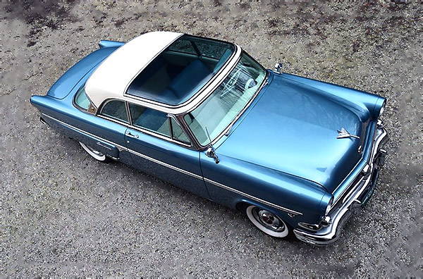 Car With A Sky View: 1954 Ford Crestline Skyliner - ThrottleXtreme