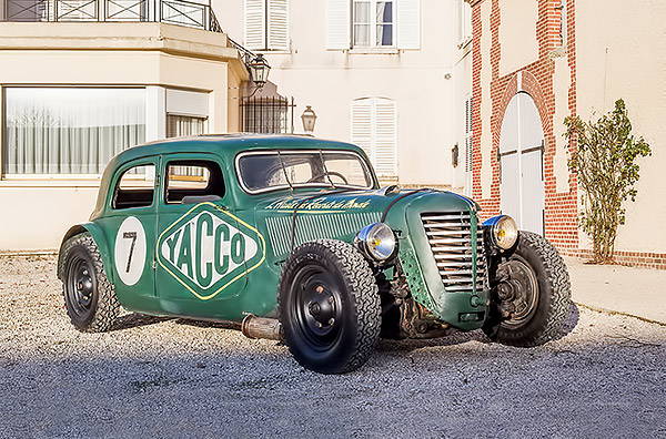 This 1954 Citroen Traction Avant "Yacco” Has Racing Chops - ThrottleXtreme
